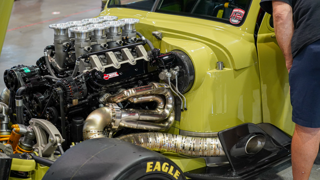 ENYO: Ringbrothers F1 Inspired Chevy Truck Unveiled at SEMA '22 ...